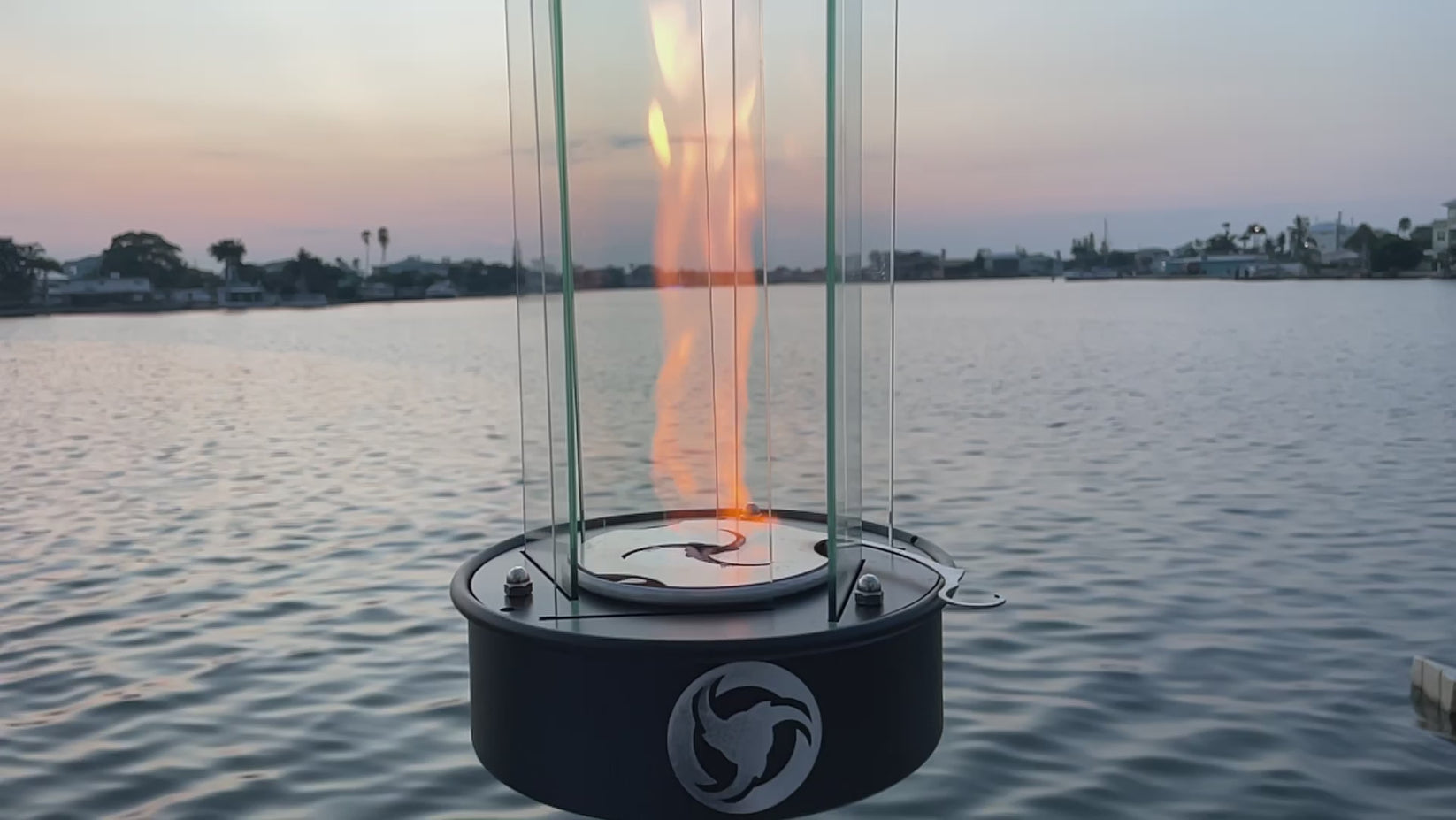 BIG Revo - 5 Hour Tiki Torch Bundle (on ground stakes) - Halofire Torch